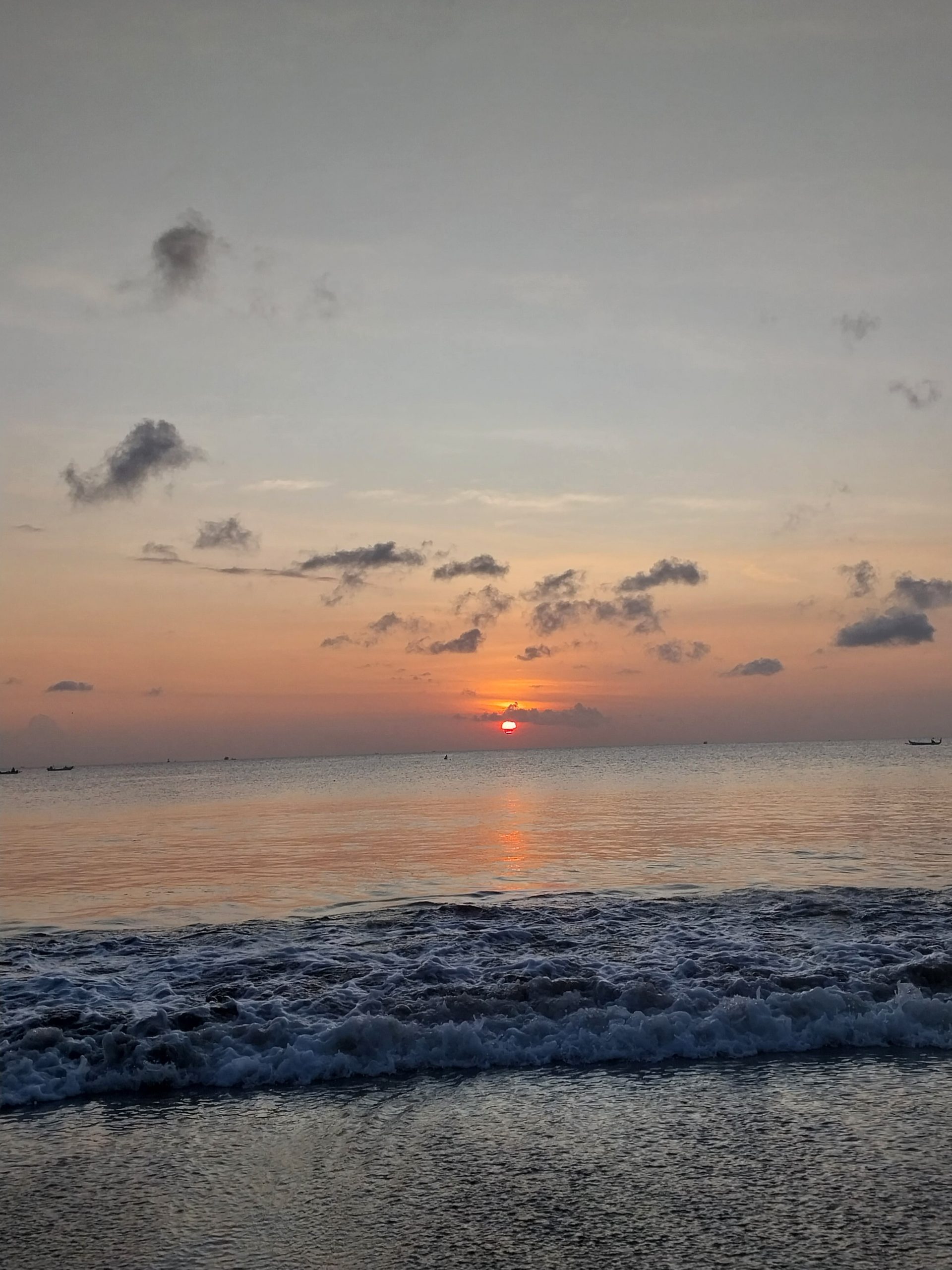 Laut dan Senja - SMP Maria Mediatrix