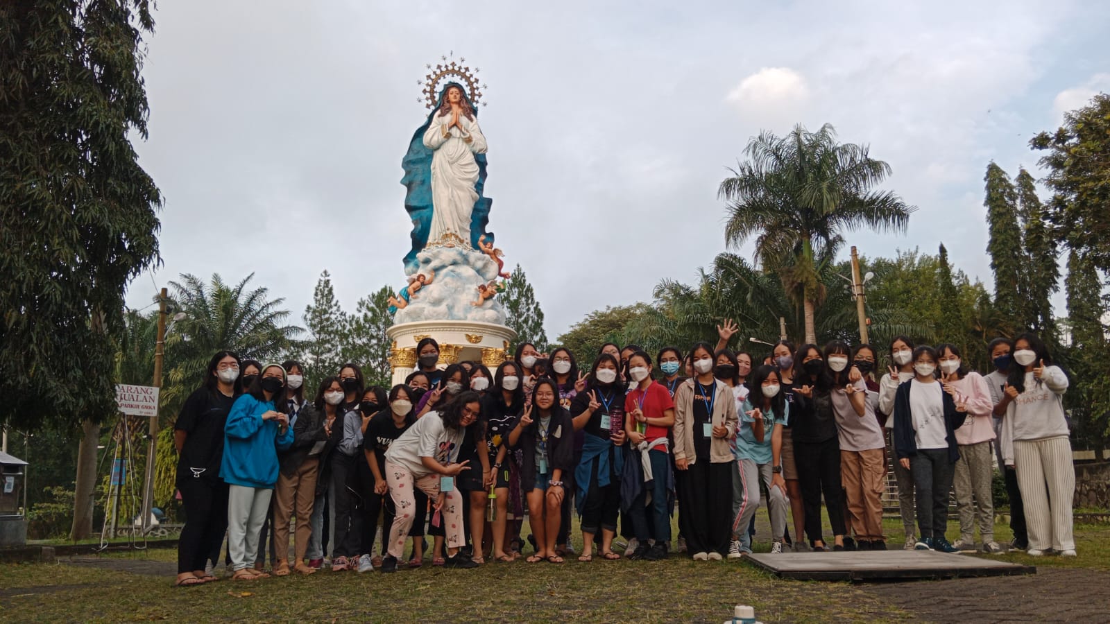 Retret Kelas 9 Gelombang I - SMP Maria Mediatrix