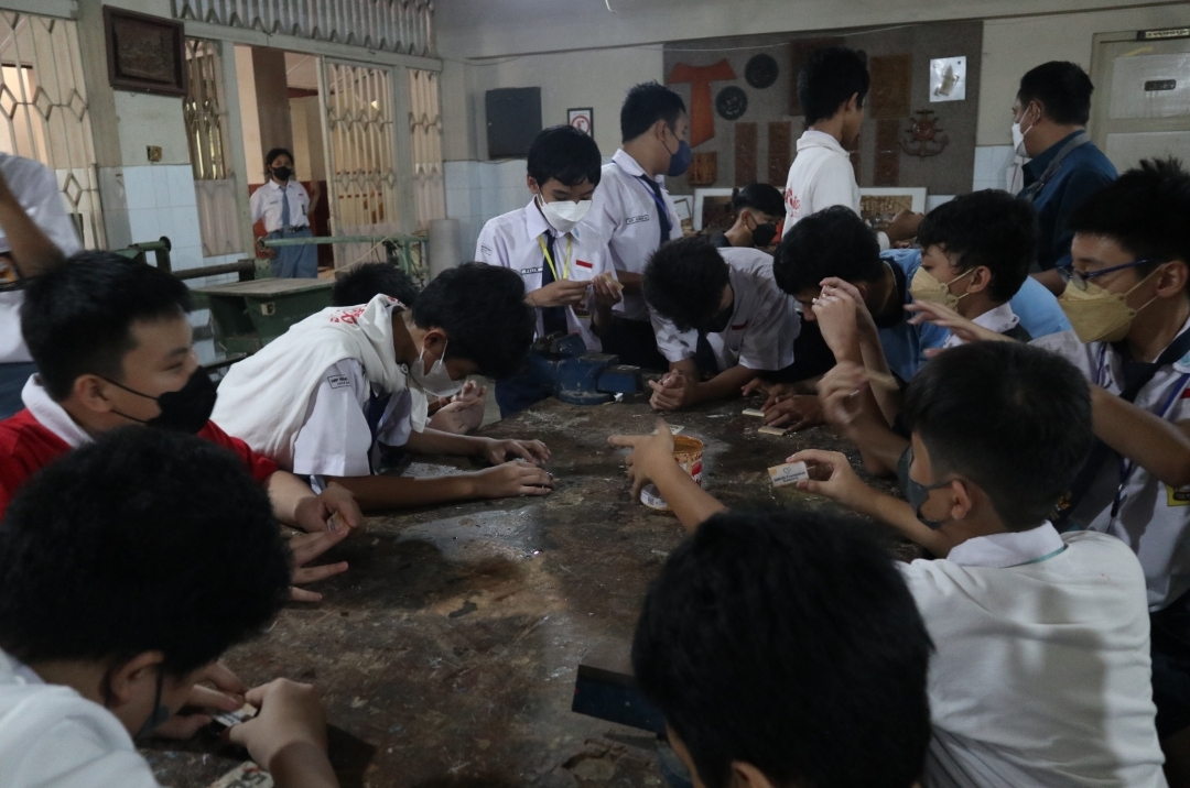 Kegiatan Flid Trip - SMP Maria Mediatrix